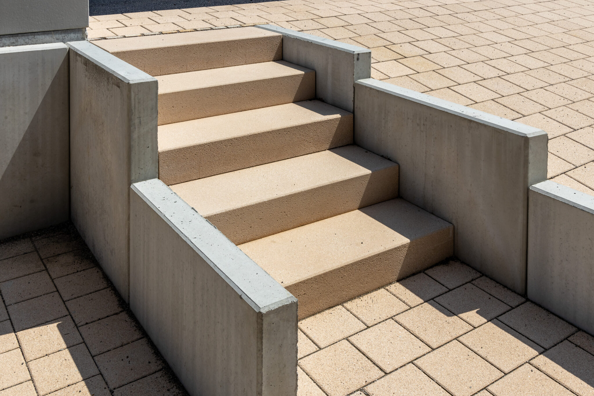Mauern und Treppen - Inninger Pflaster- und Gartenbau GmbH